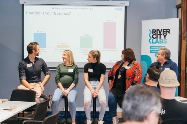 AhaSlides Alternatives | 9 Free Interactive Tools in 2024 - AhaSlides