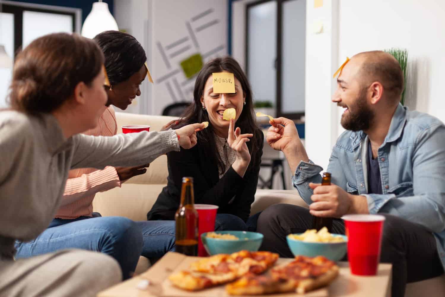 Chi sono io Gioco | Le migliori oltre 40 domande provocatorie nel 2025 ...