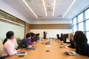 Catch-up Meetings Best Practices To Maximize Efficiency