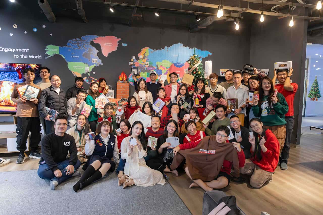 About us: The AhaSlides origin story